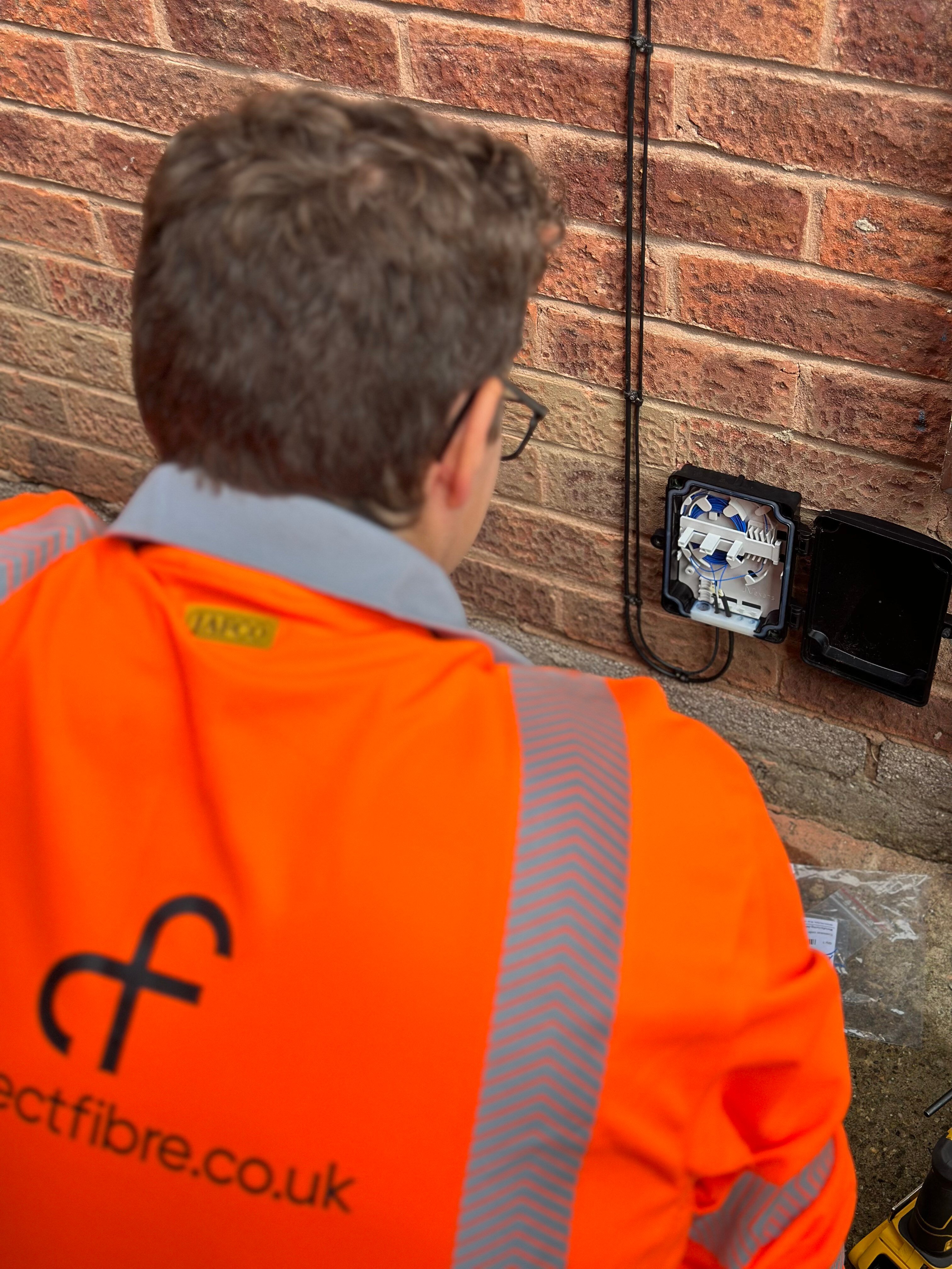 Connect Fibre - Flawless Full Fibre Broadband - Project Gigabit